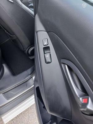 Pelēks Hyundai ix35 2015 Tauragė, ar dzinēja tilpumu 1.69 L un nobraukumu 224 tūkst. km par 7200 €, foto 22 vietnē AUTOMOTO.COM.LV