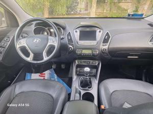Pelēks Hyundai ix35 2015 Kauņa, ar dzinēja tilpumu 1.69 L un nobraukumu 255 tūkst. km par 6950 €, foto 11 vietnē AUTOMOTO.COM.LV