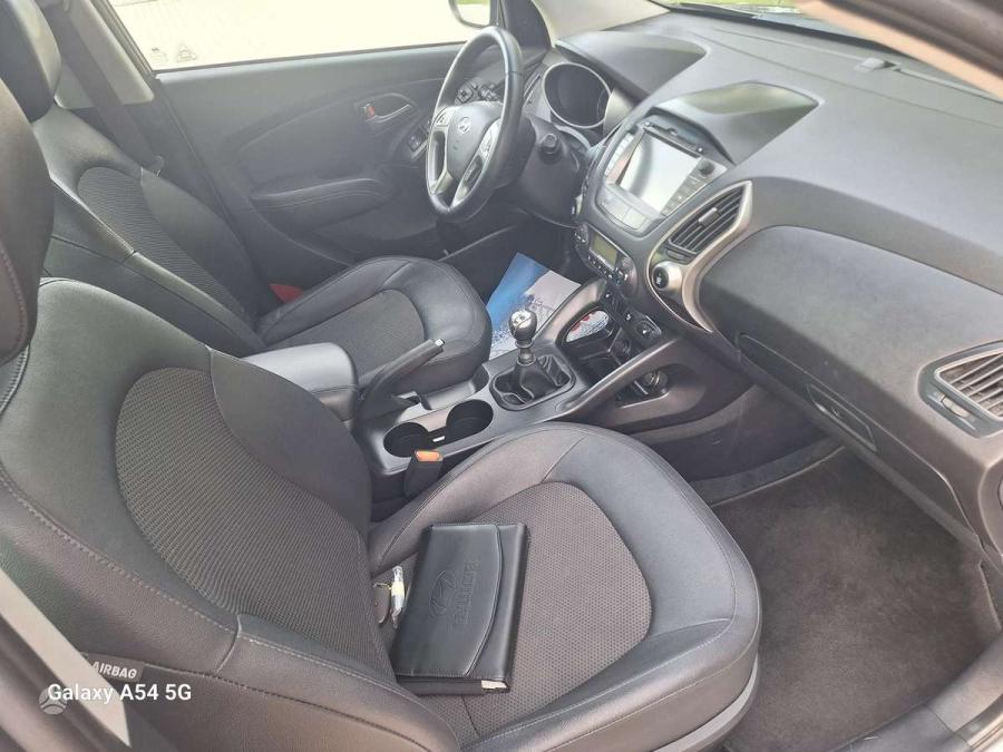 Pelēks Hyundai ix35 2015 Kauņa, ar dzinēja tilpumu 1.69 L un nobraukumu 255 tūkst. km par 6950 €, foto 12 vietnē AUTOMOTO.COM.LV