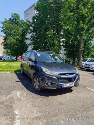 Grey Hyundai ix35 2011 in Narva, with an engine capacity of 2.00 L and mileage of 186 thousand km for 4600 €, photo  on AUTOMOTO.COM.LV