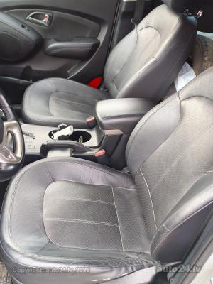 Pelēks Hyundai ix35 2013 Tallina, ar dzinēja tilpumu 2.00 L un nobraukumu 248 tūkst. km par 3500 €, foto 8 vietnē AUTOMOTO.COM.LV