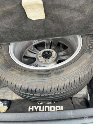 Pelēks Hyundai ix35 2011 Tauragė, ar dzinēja tilpumu 1.70 L un nobraukumu 260 tūkst. km par 3950 €, foto 9 vietnē AUTOMOTO.COM.LV