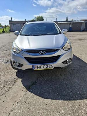 Pelēks Hyundai ix35 2014 Panevēža, ar dzinēja tilpumu 1.59 L un nobraukumu 187 tūkst. km par 7700 €, foto 7 vietnē AUTOMOTO.COM.LV