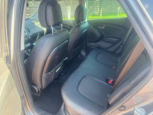 Pelēks Hyundai ix35 2014 Tauragė, ar dzinēja tilpumu 1.70 L un nobraukumu 264 tūkst. km par 5800 €, foto 6 vietnē AUTOMOTO.COM.LV