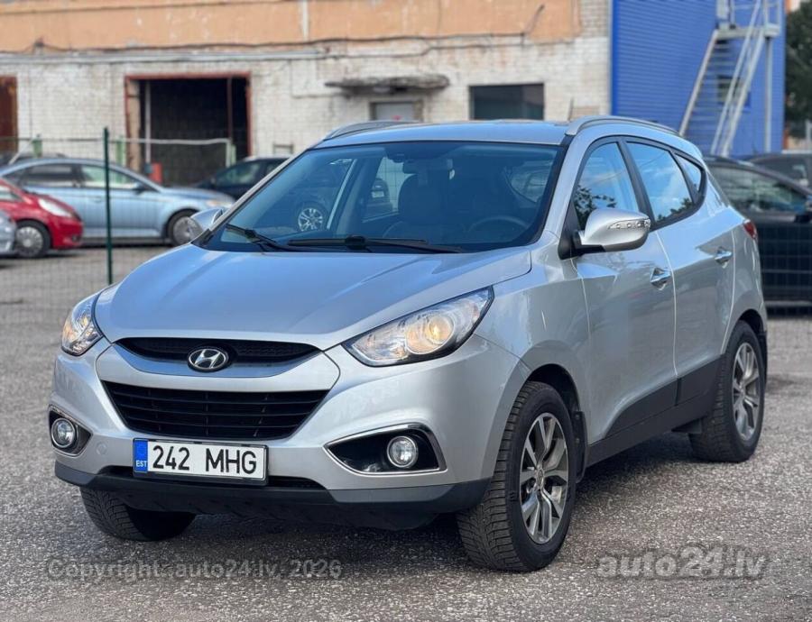Hyundai ix35 2011 Narva, ar dzinēja tilpumu 2.00 L un nobraukumu 270 tūkst. km par 3900 €, foto 1 vietnē AUTOMOTO.COM.LV