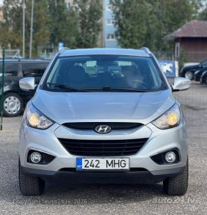 Hyundai ix35 2011 Narva, ar dzinēja tilpumu 2.00 L un nobraukumu 270 tūkst. km par 3900 €, foto  vietnē AUTOMOTO.COM.LV