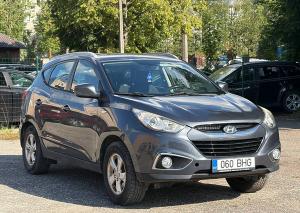 Hyundai ix35 2011 Narva, ar dzinēja tilpumu 2.00 L un nobraukumu 185 tūkst. km par 2990 €, foto 3 vietnē AUTOMOTO.COM.LV