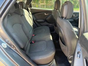 Hyundai ix35 2011 Narva, ar dzinēja tilpumu 2.00 L un nobraukumu 185 tūkst. km par 2990 €, foto 7 vietnē AUTOMOTO.COM.LV