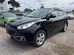 Hyundai ix35 2012 in Tallinn on AUTOMOTO.COM.LV Hyundai ix35 2012 in Tallinn, with an engine capacity of 2.00 L and mileage of 235 thousand km for 5999 €, photo 1 on AUTOMOTO.COM.LV