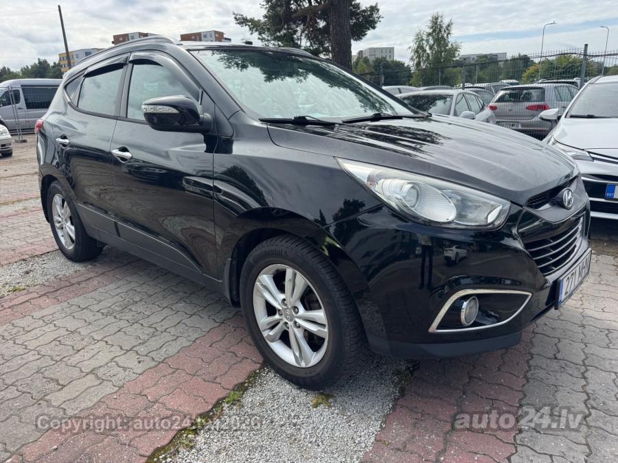 Hyundai ix35 2012 Tallina, ar dzinēja tilpumu 2.00 L un nobraukumu 235 tūkst. km par 5999 €, foto 6 vietnē AUTOMOTO.COM.LV