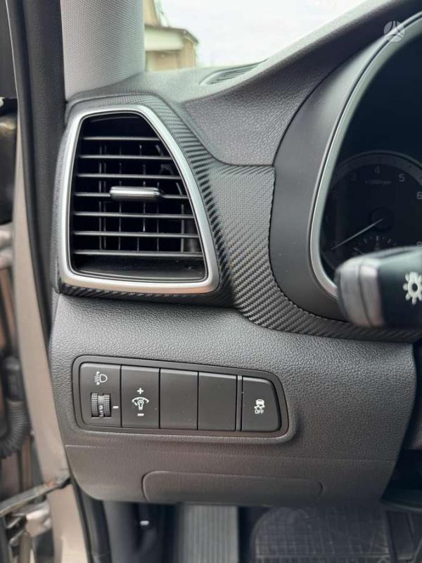 Hyundai ix35 2019 in Vilkaviskis, with an engine capacity of 1.60 L and mileage of 83 thousand km for 19 €, photo 5 on AUTOMOTO.COM.LV