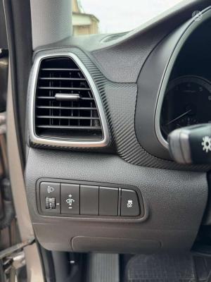 Hyundai ix35 2019 in Vilkaviskis, with an engine capacity of 1.60 L and mileage of 83 thousand km for 19 €, photo 5 on AUTOMOTO.COM.LV