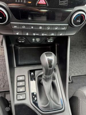 Hyundai ix35 2019 in Vilkaviskis, with an engine capacity of 1.60 L and mileage of 83 thousand km for 19 €, photo 6 on AUTOMOTO.COM.LV