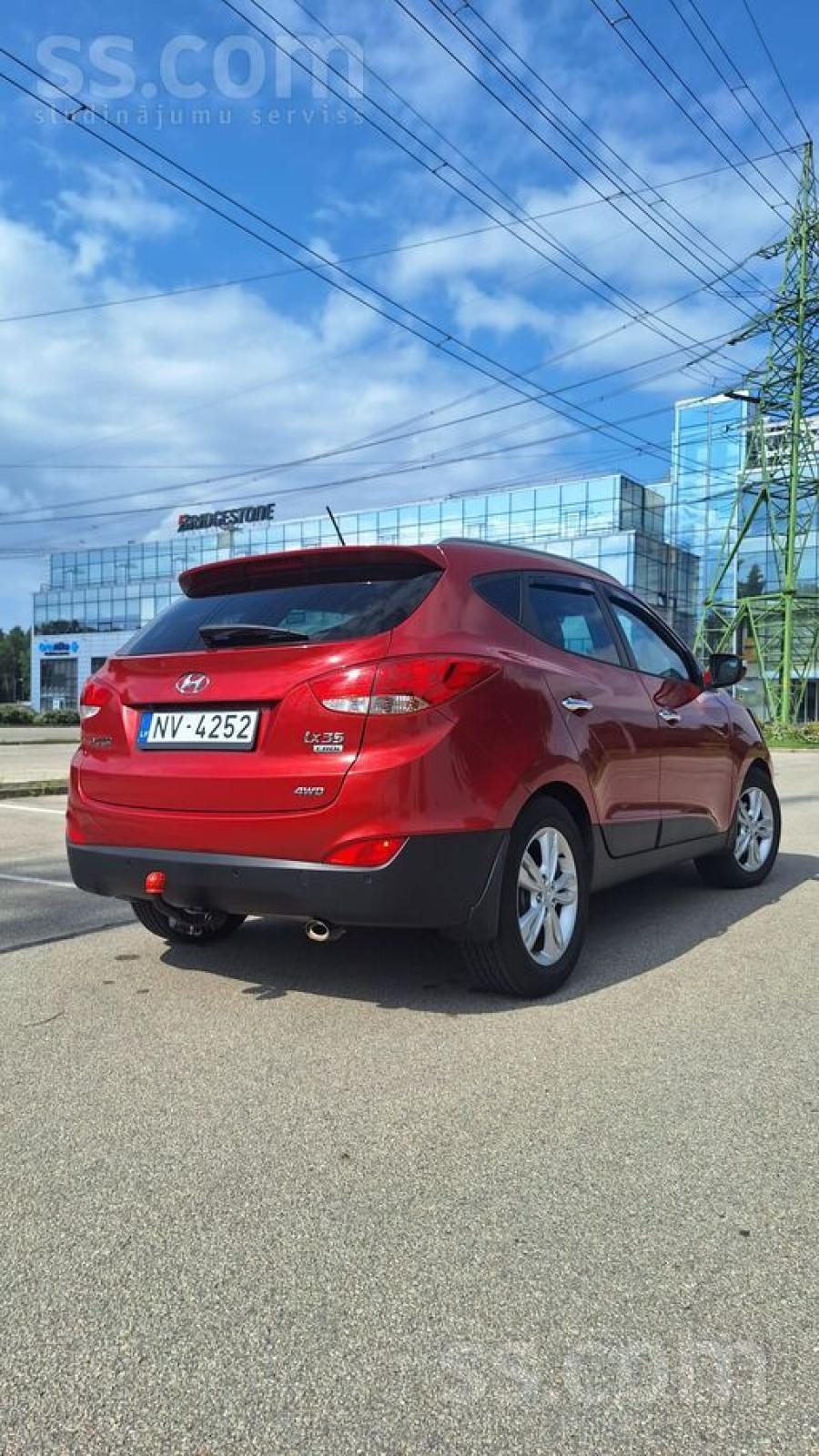 Sarkans Hyundai ix35 2010 Rīga, ar dzinēja tilpumu 2.00 L un nobraukumu 229 tūkst. km par 5199 €, foto 8 vietnē AUTOMOTO.COM.LV