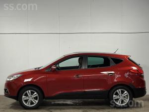 Sarkans Hyundai ix35 2010 Jūrmala, ar dzinēja tilpumu 2.00 L un nobraukumu 193 tūkst. km par 7450 €, foto 6 vietnē AUTOMOTO.COM.LV