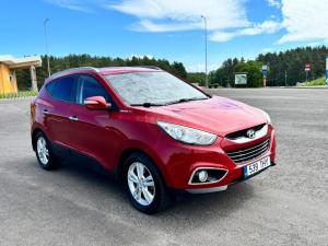 Sarkans Hyundai ix35 2011 Narva, ar dzinēja tilpumu 1.70 L un nobraukumu 207 tūkst. km par 4200 €, foto 11 vietnē AUTOMOTO.COM.LV