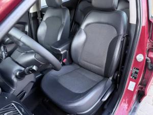 Red Hyundai ix35 2011 in Riga, with an engine capacity of 1.70 L and mileage of 247 thousand km for 5495 €, photo 16 on AUTOMOTO.COM.LV