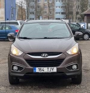 Hyundai ix35 2012 Narva, ar dzinēja tilpumu 2.00 L un nobraukumu 87 tūkst. km par 6300 €, foto 3 vietnē AUTOMOTO.COM.LV