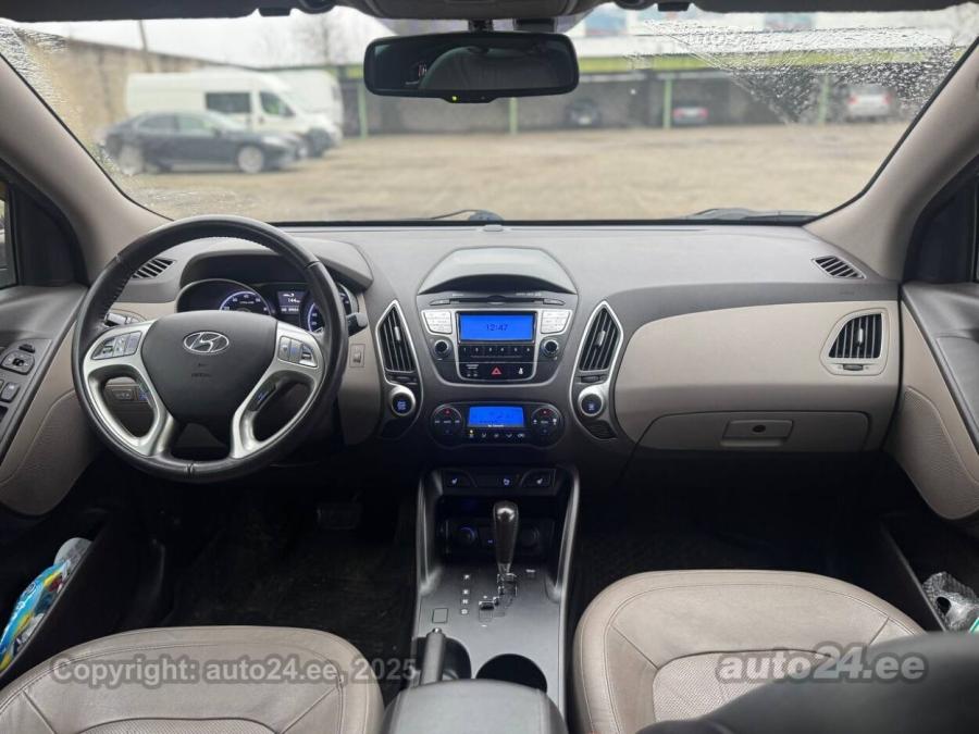 Hyundai ix35 2012 Narva, ar dzinēja tilpumu 2.00 L un nobraukumu 87 tūkst. km par 6300 €, foto 7 vietnē AUTOMOTO.COM.LV