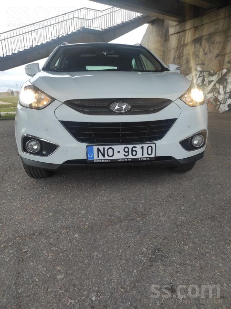 Balts Hyundai ix35 2010 Rēzekne, ar dzinēja tilpumu 2.00 L un nobraukumu 235 tūkst. km par 6050 €, foto 7 vietnē AUTOMOTO.COM.LV