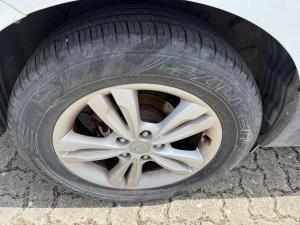 Balts Hyundai ix35 2010 Šauļi, ar dzinēja tilpumu 1.69 L un nobraukumu 150 tūkst. km par 4450 €, foto 16 vietnē AUTOMOTO.COM.LV