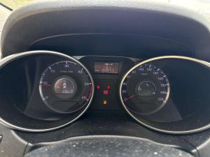 Balts Hyundai ix35 2010 Šauļi, ar dzinēja tilpumu 1.69 L un nobraukumu 150 tūkst. km par 4450 €, foto 17 vietnē AUTOMOTO.COM.LV