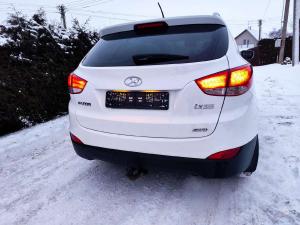 Balts Hyundai ix35 2011 Marijampole, ar dzinēja tilpumu 2.00 L un nobraukumu 187 tūkst. km par 4950 €, foto 18 vietnē AUTOMOTO.COM.LV