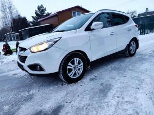 Balts Hyundai ix35 2011 Marijampole, ar dzinēja tilpumu 2.00 L un nobraukumu 187 tūkst. km par 4950 €, foto 22 vietnē AUTOMOTO.COM.LV