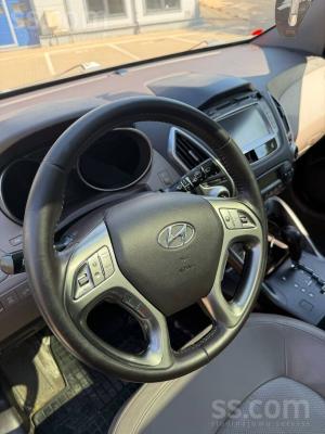 Balts Hyundai ix35 2011 Rīga, ar dzinēja tilpumu 2.00 L un nobraukumu 174 tūkst. km par 7900 €, foto 7 vietnē AUTOMOTO.COM.LV