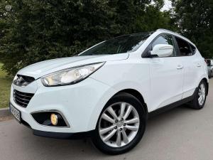 Balts Hyundai ix35 2011 Kauņa, ar dzinēja tilpumu 2.00 L un nobraukumu 185 tūkst. km par 5500 €, foto  vietnē AUTOMOTO.COM.LV