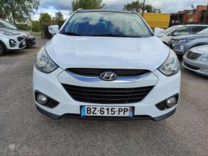 Balts Hyundai ix35 2011 Panevēža, ar dzinēja tilpumu 2.00 L un nobraukumu 288 tūkst. km par 5400 €, foto 5 vietnē AUTOMOTO.COM.LV