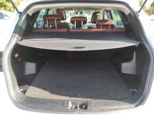Balts Hyundai ix35 2011 Panevēža, ar dzinēja tilpumu 2.00 L un nobraukumu 288 tūkst. km par 5400 €, foto 20 vietnē AUTOMOTO.COM.LV