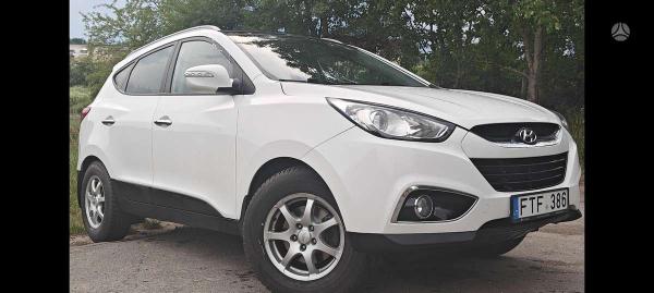 Balts Hyundai ix35 2012 Viļņa, ar dzinēja tilpumu 2.00 L un nobraukumu 160 tūkst. km par 6990 €, foto 2 vietnē AUTOMOTO.COM.LV