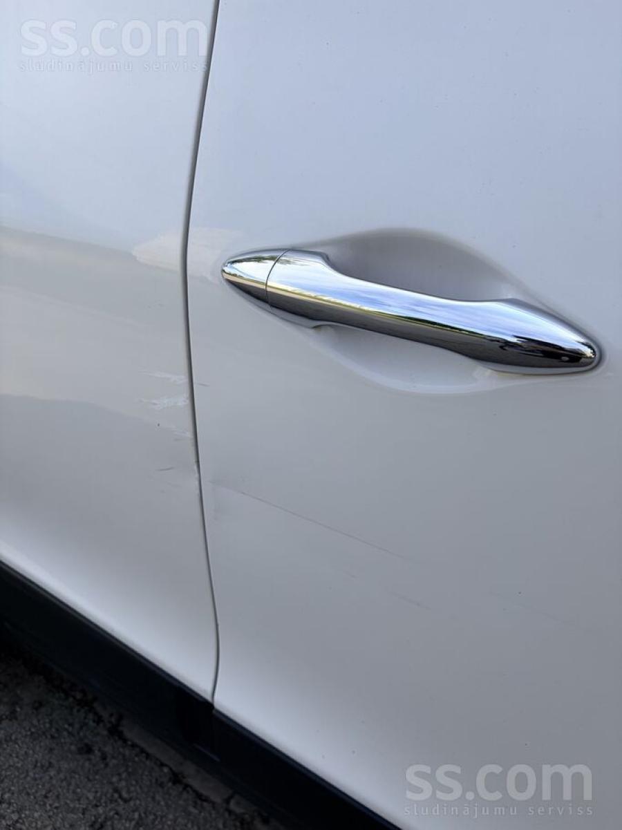 Balts Hyundai ix35 2012 Rīga, ar dzinēja tilpumu 2.00 L un nobraukumu 241 tūkst. km par 3400 €, foto 10 vietnē AUTOMOTO.COM.LV