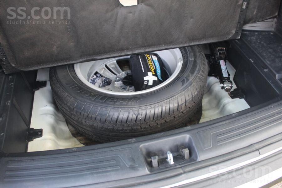 Balts Hyundai ix35 2012 Rīga, ar dzinēja tilpumu 2.00 L un nobraukumu 240 tūkst. km par 5700 €, foto 36 vietnē AUTOMOTO.COM.LV