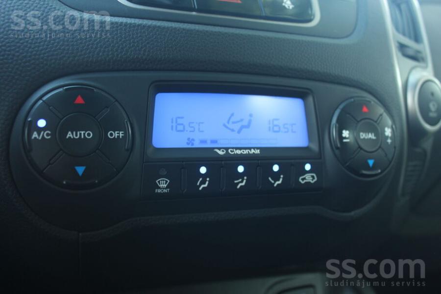 Balts Hyundai ix35 2012 Rīga, ar dzinēja tilpumu 2.00 L un nobraukumu 240 tūkst. km par 5700 €, foto 63 vietnē AUTOMOTO.COM.LV