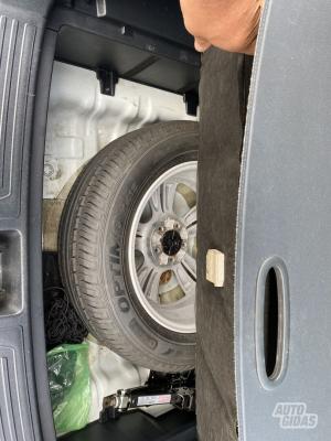 Balts Hyundai ix35 2012 Marijampole, ar dzinēja tilpumu 2.00 L un nobraukumu 210 tūkst. km par 6300 €, foto 14 vietnē AUTOMOTO.COM.LV