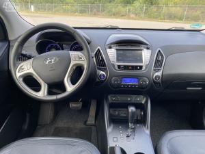 Balts Hyundai ix35 2012 Marijampole, ar dzinēja tilpumu 2.00 L un nobraukumu 210 tūkst. km par 6300 €, foto 15 vietnē AUTOMOTO.COM.LV