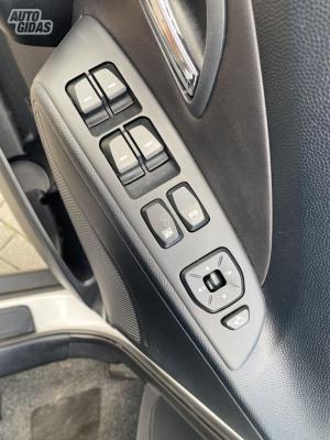 Balts Hyundai ix35 2012 Marijampole, ar dzinēja tilpumu 2.00 L un nobraukumu 210 tūkst. km par 6300 €, foto 16 vietnē AUTOMOTO.COM.LV