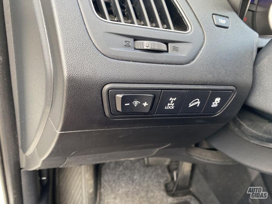 Balts Hyundai ix35 2012 Marijampole, ar dzinēja tilpumu 2.00 L un nobraukumu 210 tūkst. km par 6300 €, foto 17 vietnē AUTOMOTO.COM.LV