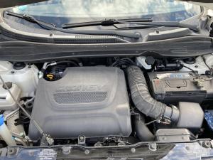 Balts Hyundai ix35 2012 Marijampole, ar dzinēja tilpumu 2.00 L un nobraukumu 210 tūkst. km par 6300 €, foto 22 vietnē AUTOMOTO.COM.LV