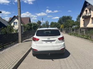 Balts Hyundai ix35 2013 Jurbarkas, ar dzinēja tilpumu 2.00 L un nobraukumu 199 tūkst. km par 5800 €, foto 9 vietnē AUTOMOTO.COM.LV