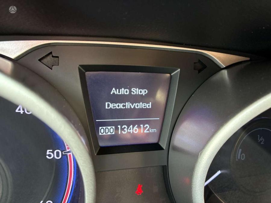 Белый Хендай их35 2013 в Шяуляй, объемом двигателя 1.69 л и пробегом 135 тыс. км за 6450 €, фото 19 на AUTOMOTO.COM.LV