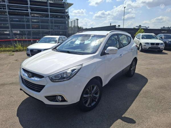 Balts Hyundai ix35 2013 Kauņa, ar dzinēja tilpumu 1.69 L un nobraukumu 238 tūkst. km par 5200 €, foto 1 vietnē AUTOMOTO.COM.LV