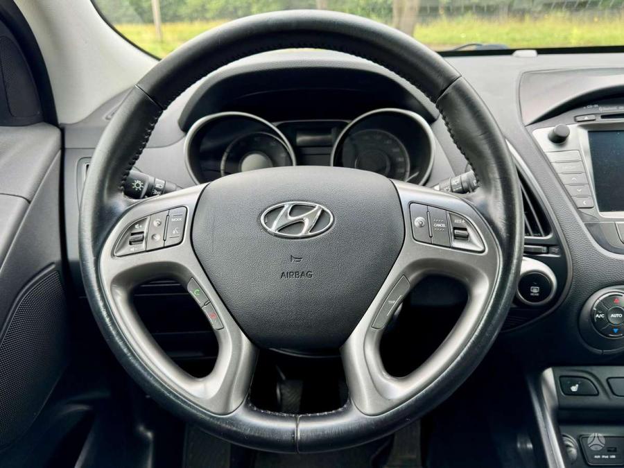 Balts Hyundai ix35 2014 Kauņa, ar dzinēja tilpumu 1.59 L un nobraukumu 157 tūkst. km par 7499 €, foto 19 vietnē AUTOMOTO.COM.LV