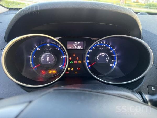 Balts Hyundai ix35 2014 Tukums, ar dzinēja tilpumu 1.70 L un nobraukumu 147 tūkst. km par 7500 €, foto 6 vietnē AUTOMOTO.COM.LV