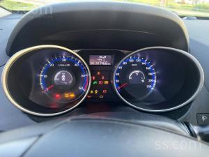 Белый Хендай их35 2014 в Тукумс, объемом двигателя 1.70 л и пробегом 147 тыс. км за 7500 €, фото 7 на AUTOMOTO.COM.LV