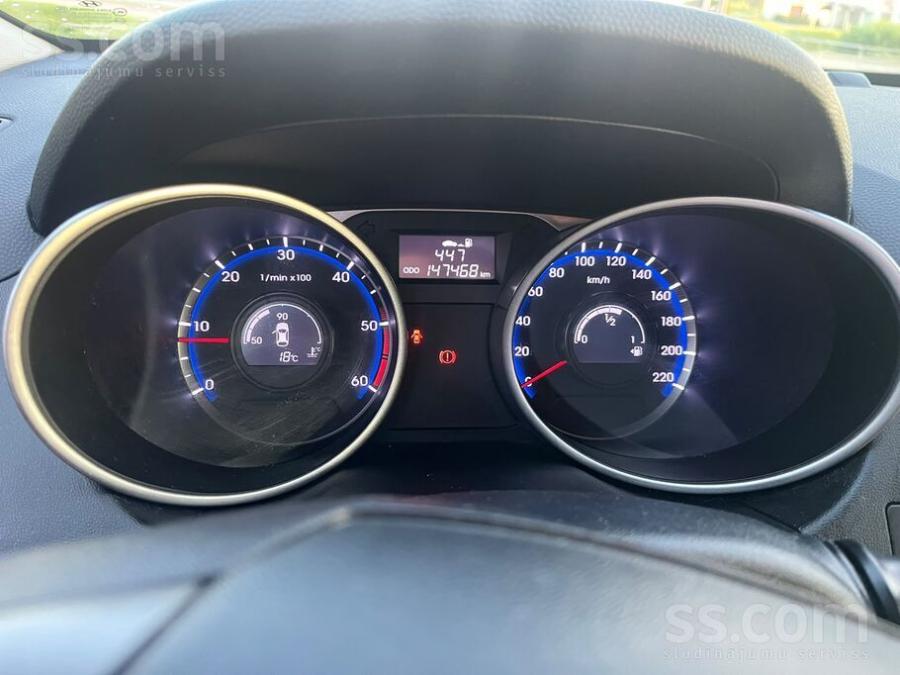 Белый Хендай их35 2014 в Тукумс, объемом двигателя 1.70 л и пробегом 147 тыс. км за 7500 €, фото 8 на AUTOMOTO.COM.LV
