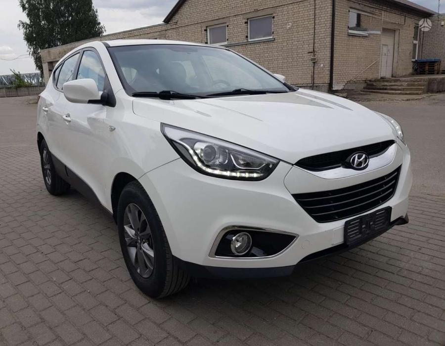 Balts Hyundai ix35 2014 Šauļi, ar dzinēja tilpumu 1.59 L un nobraukumu 152 tūkst. km par 6700 €, foto 4 vietnē AUTOMOTO.COM.LV