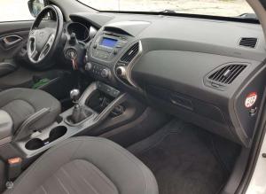 Balts Hyundai ix35 2014 Šauļi, ar dzinēja tilpumu 1.59 L un nobraukumu 152 tūkst. km par 6700 €, foto 10 vietnē AUTOMOTO.COM.LV